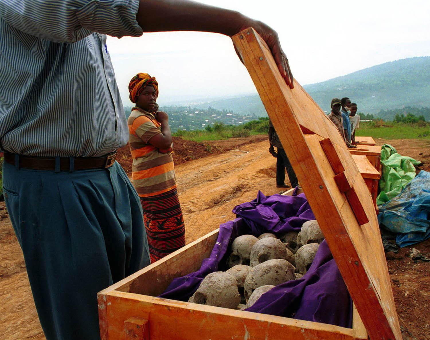 Mass Crimes in Rwanda - PHR